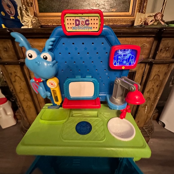 Doc McStuffins | Toys | Doc Mcstuffins Talking Stuffy Checkup Station ...